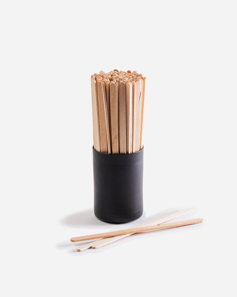 בוחשני עץ לקפה - חווית האירוח של ארקפה עד הבית - ARCAFFE